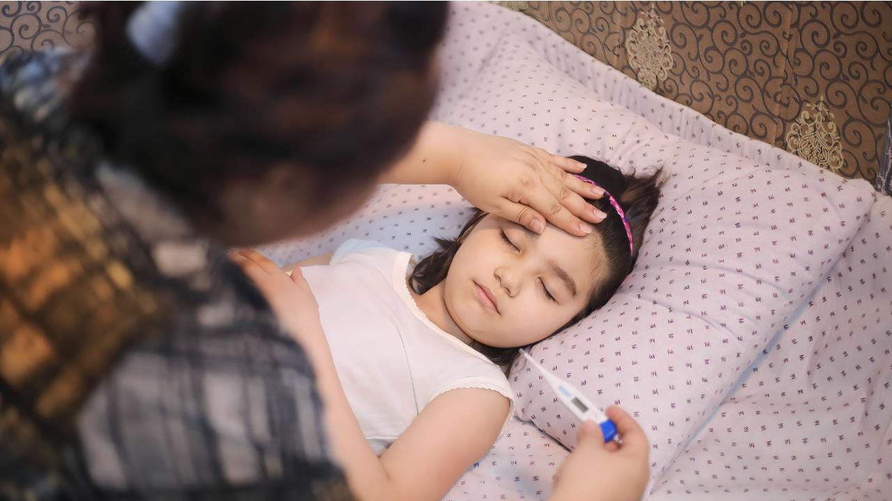 Cara Mencegah Demam Berdarah Dengan 3M Plus & Vaksin