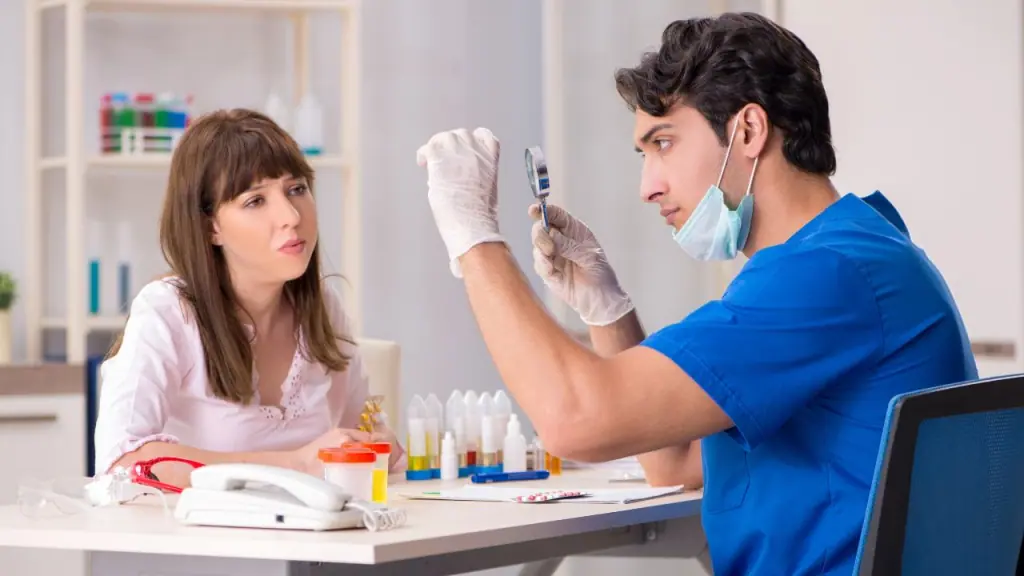 Kencing Berbusa - Penyebab, Gejala, & Cara Mengatasi